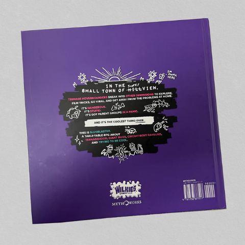 Slugblaster – Tabletop Bookshelf